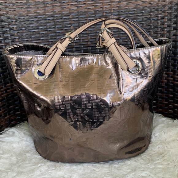 MICHAEL Michael Kors | Bags | Michael Kors Jet Set Grab Bag Mk Logo Mirror Metallic Tote Bag ...